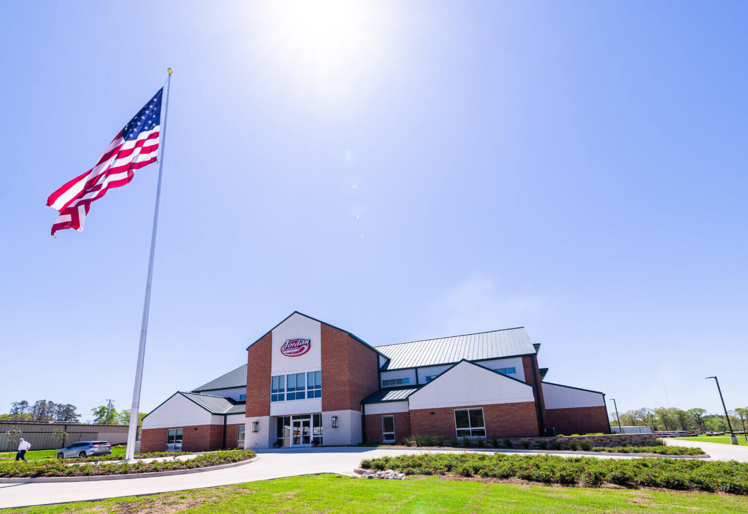 Jordan Carriers Headquarters Building - Alliant Construction